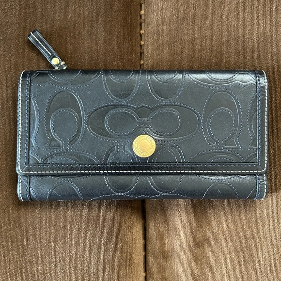 Coach | Bags | Coach Black Signature Wallet | Poshmark